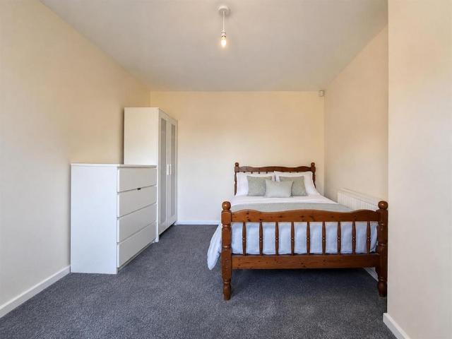 3 bedroom house to rent