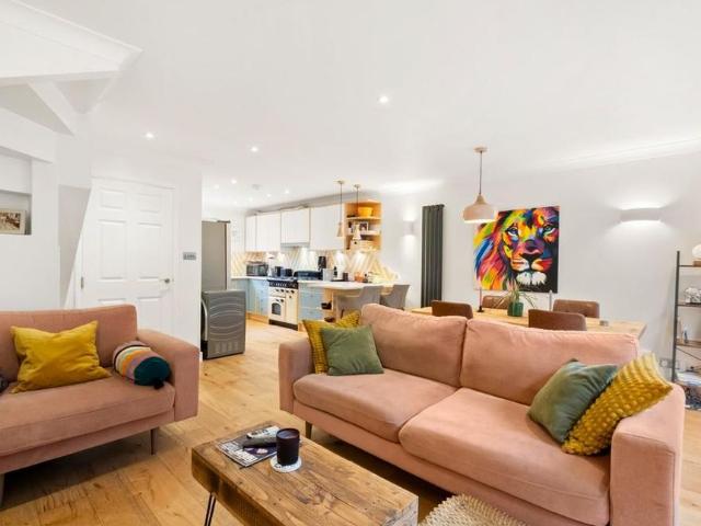 3 bedroom house to rent
