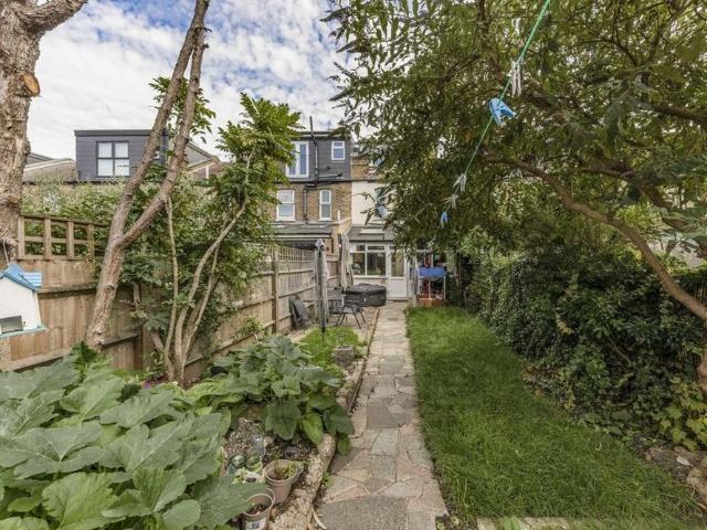 3 bedroom house to rent