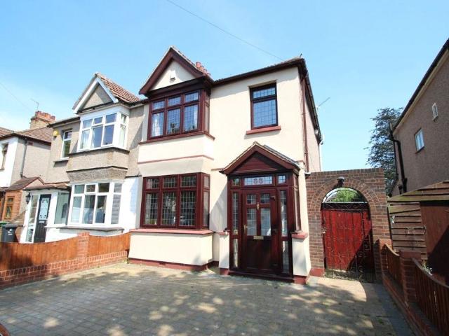 3 bedroom house to rent