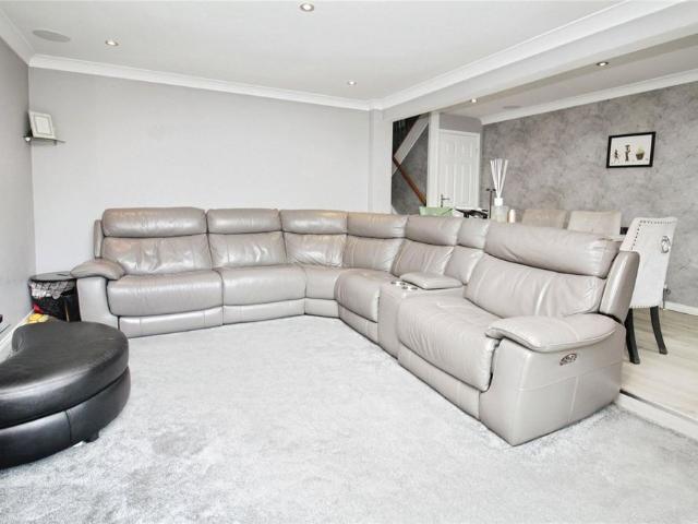 3 bedroom house to rent