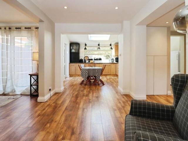 3 bedroom house to rent