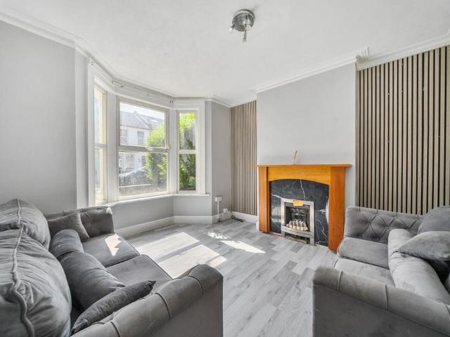 3 bedroom house to rent