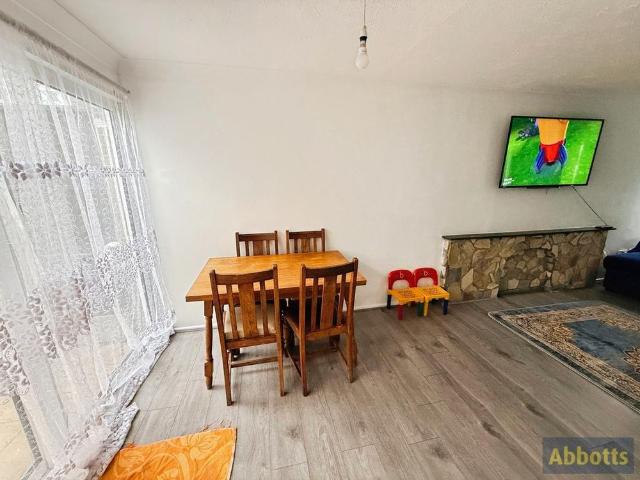 3 bedroom house to rent