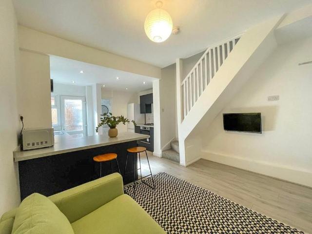 3 bedroom house to rent