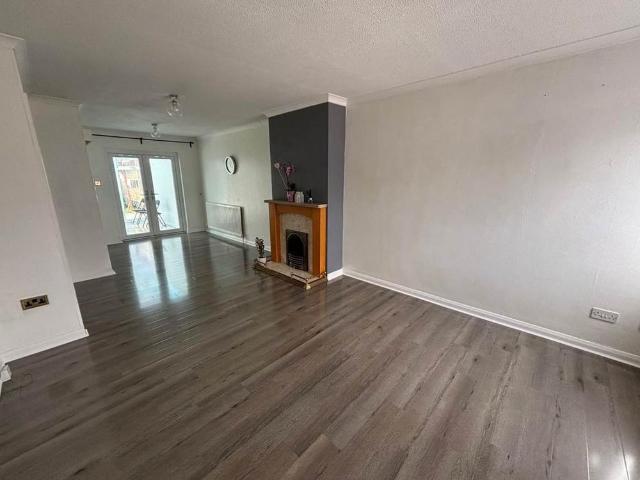3 bedroom house to rent