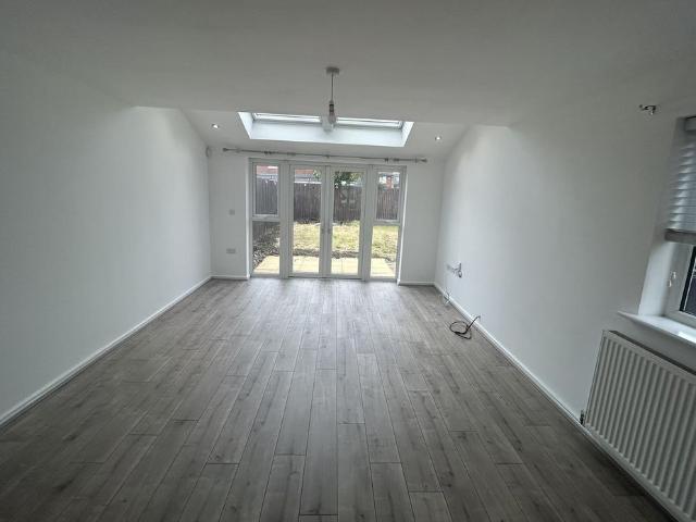 3 Bedroom House To Rent