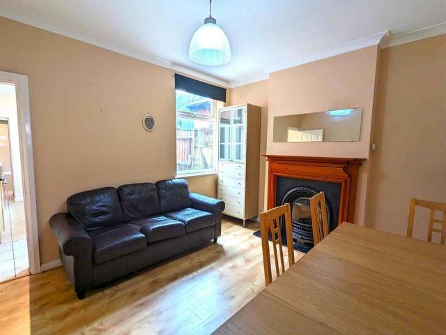 3 bedroom house to rent