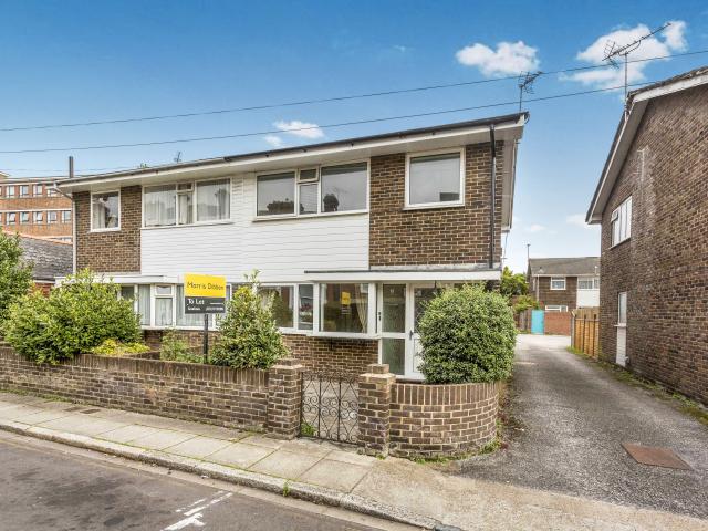 3 bedroom house to rent