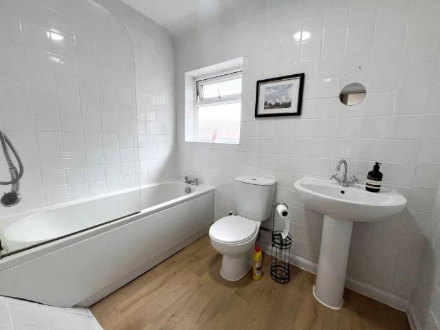 3 bedroom house to rent