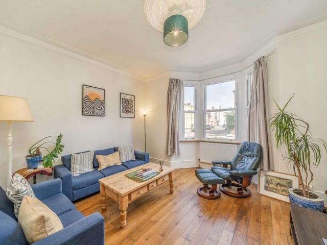 3 bedroom house to rent