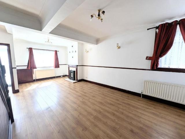 3 bedroom house to rent