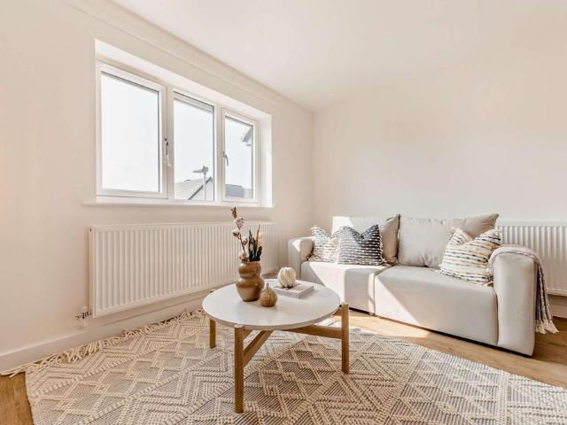 3 bedroom house to rent