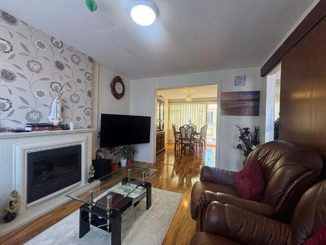3 bedroom house to rent