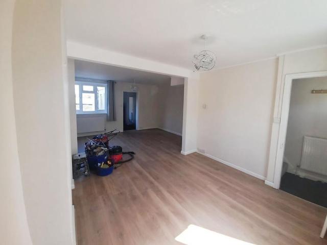 3 bedroom house to rent