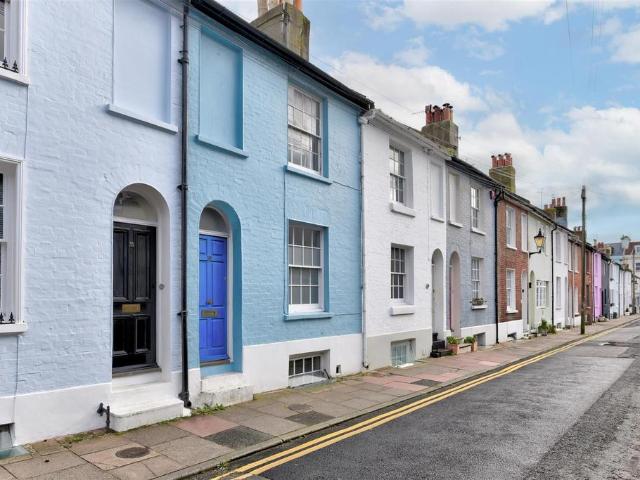 3 bedroom house to rent