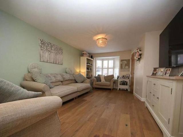 3 bedroom house to rent