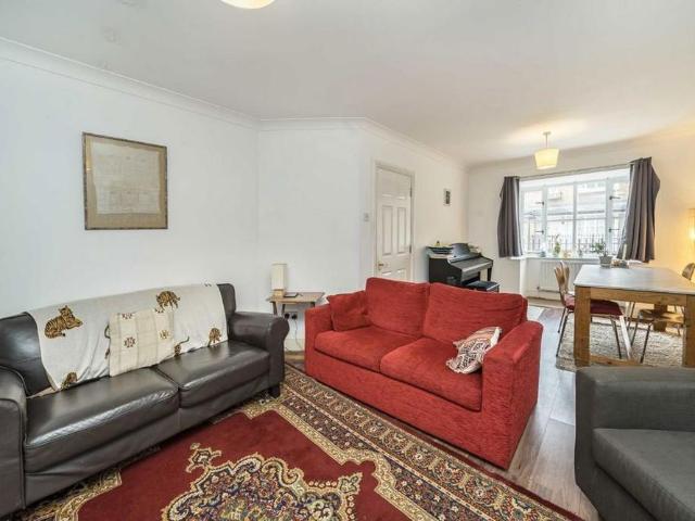 3 bedroom house to rent