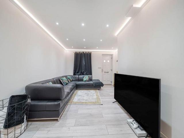 3 bedroom house to rent
