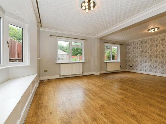 3 bedroom house to rent