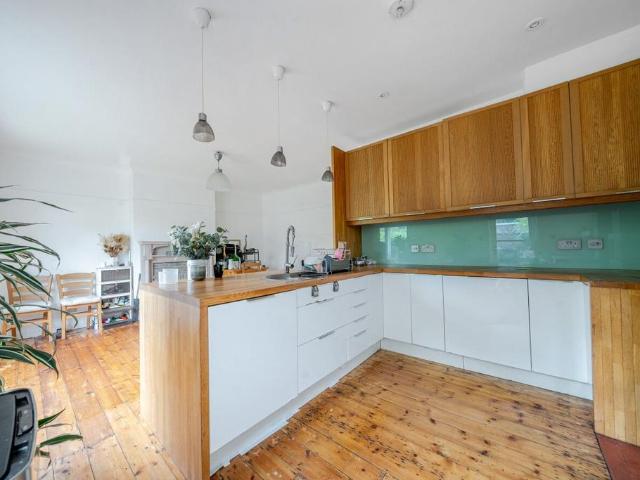 3 bedroom house to rent