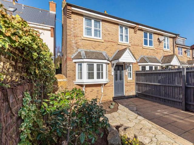 3 bedroom house to rent