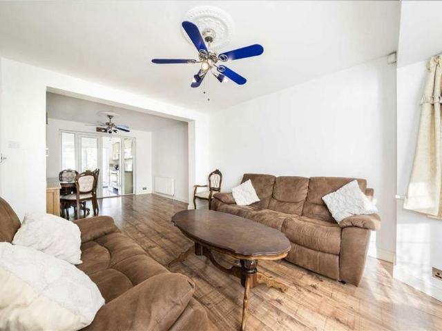 3 bedroom house to rent