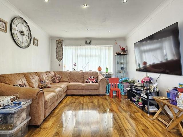 3 bedroom house to rent