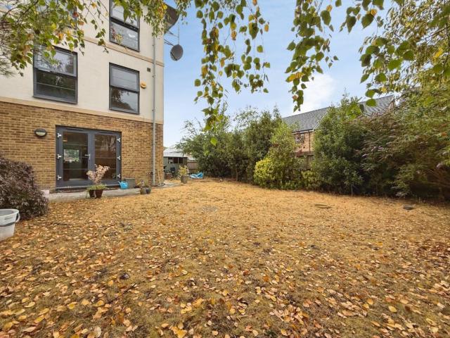 3 bedroom House To Rent