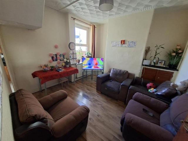 3 bedroom house to rent