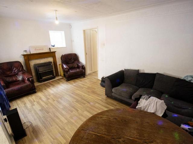 3 bedroom house to rent