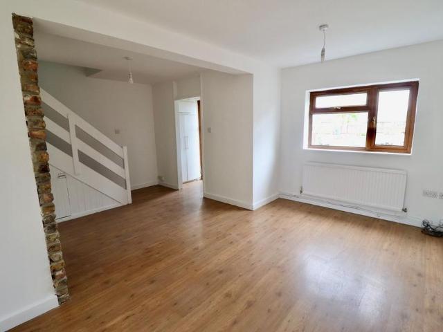3 bedroom house to rent