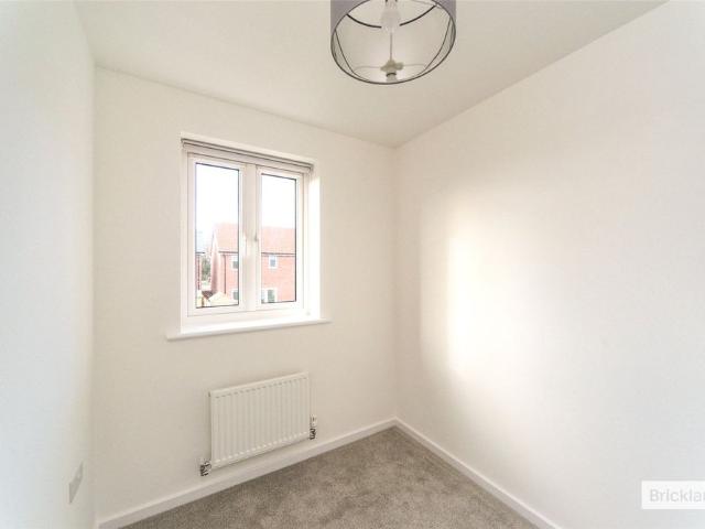 3 bedroom house to rent Thorpe Close, Stone Cross, Pevensey, East Sussex, BN24