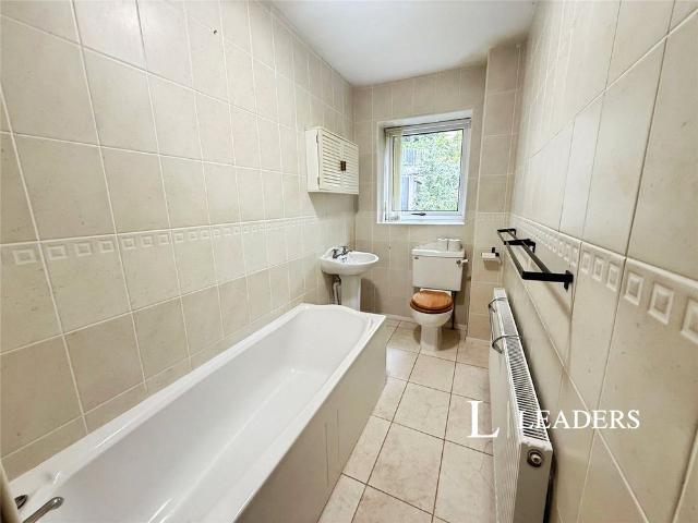 3 bedroom house to rent Top Heaths Row, Brown Edge, Stoke on Trent, ST6