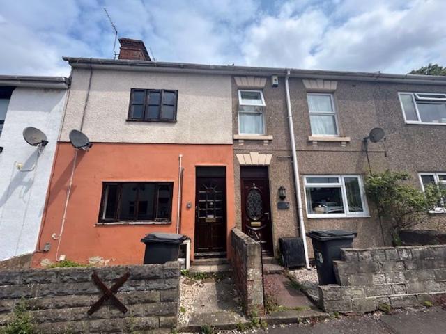 3 Bedroom House To Rent, Town Centre, Marlborough Street SN1, 3 bed terraced house to rent, £1,300 pcm | PrimeLocation