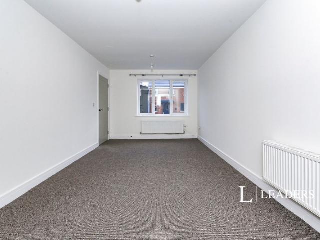 3 bedroom house to rent Tulip Road, Quadring, Spalding, PE11