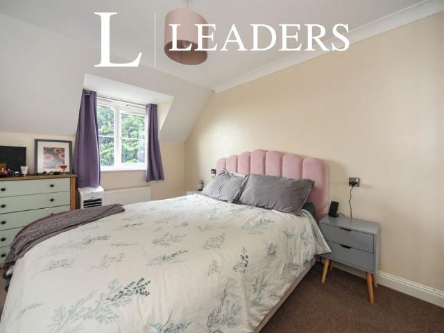 3 bedroom house to rent Watling Gardens, Dunstable, Bedfordshire, LU6
