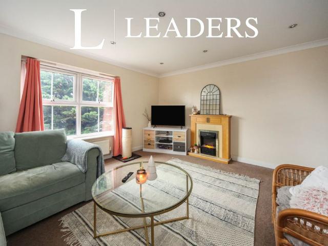 3 bedroom house to rent Watling Gardens, Dunstable, Bedfordshire, LU6