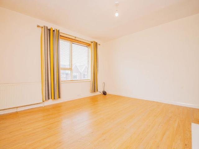 3 bedroom house to rent Welbeck Road, Rochdale, OL16
