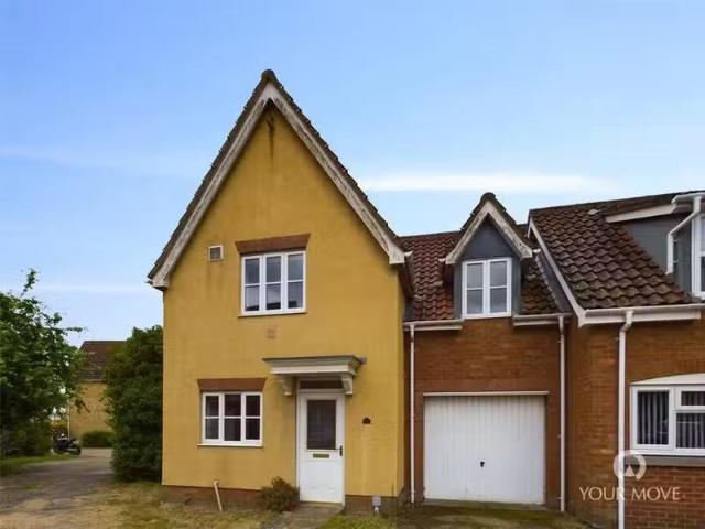 3 bedroom House to rent, Willowbrook Close, Carlton Colville.