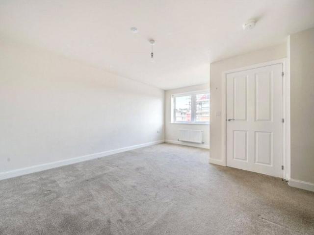 3 bedroom house to rent Willowsway Road, Wixams, Bedford, Bedfordshire, MK42