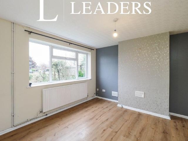 3 bedroom house to rent Zetland Crescent, Stenson Fields, Derby, DE24
