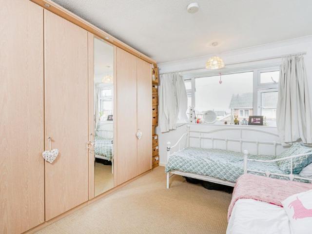3 bedroom house to rent Aldiss Avenue, Dereham, NR19