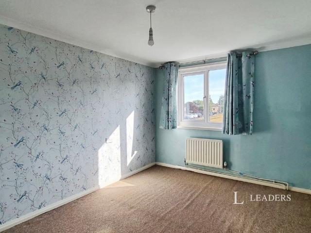 3 bedroom house to rent Barming Close, Eastbourne, East Sussex, BN23