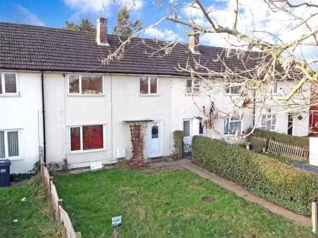 3 bedroom House to rent, Barncroft Way, Havant, PO9 £1,450 pcm