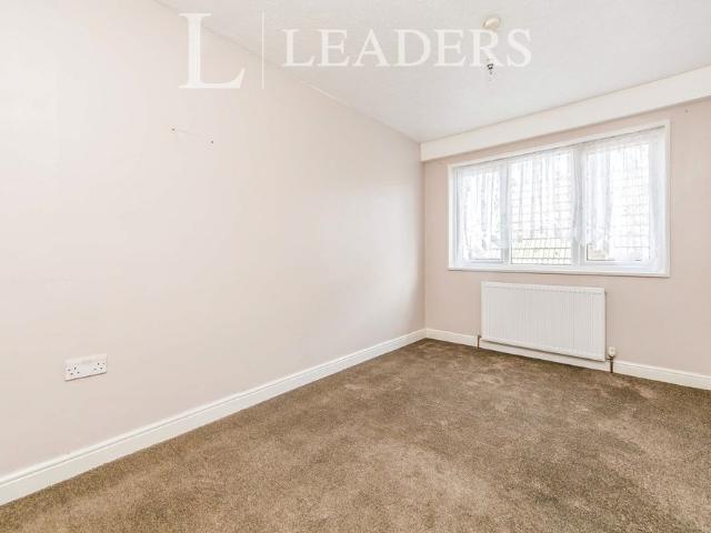 3 bedroom house to rent Broadway, Jaywick, Clacton on Sea, CO15