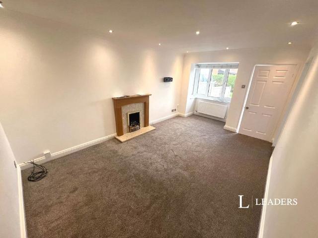 3 bedroom house to rent Bromley Close, Crewe, Cheshire, CW1