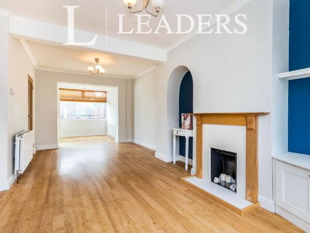3 bedroom house to rent Buckhurst Avenue, Carshalton, SM5