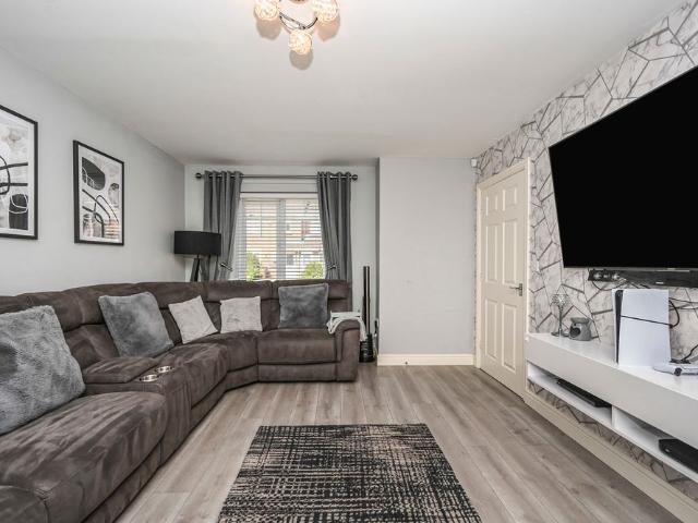 3 bedroom house to rent Chandlers Way, Sutton Manor, St. Helens, Merseyside, WA9