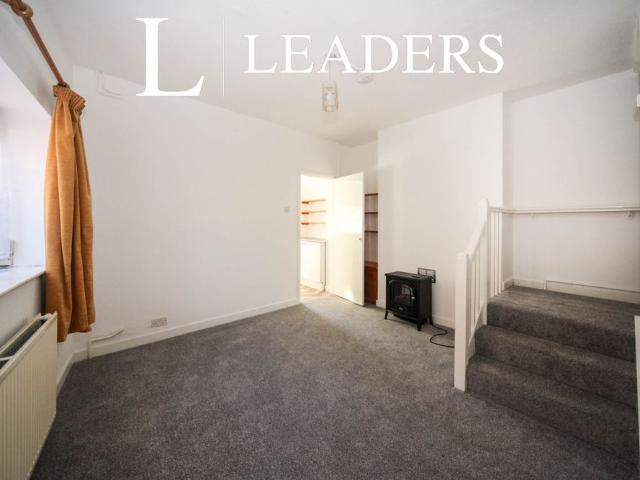 3 bedroom house to rent Chapel Street, Luton, LU1